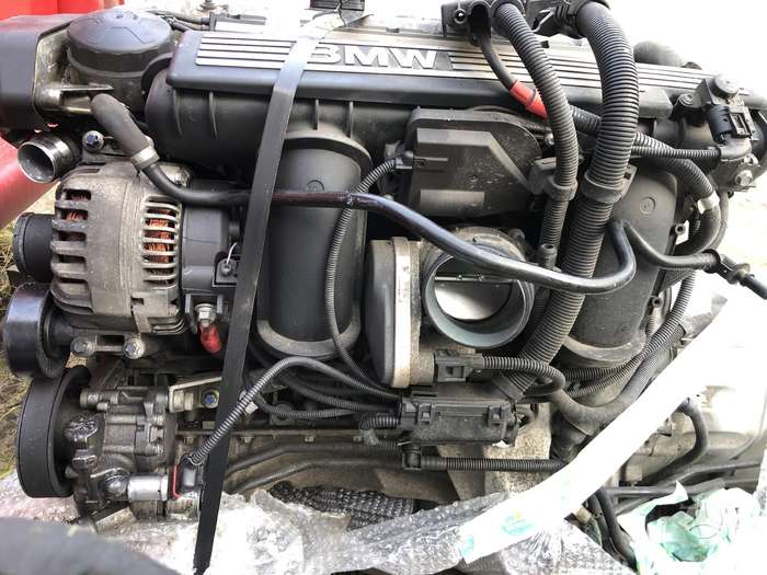 BMW 325, N52B25A, Bmw variklis n52b25a ir automatine greičiu deže 2006 ...