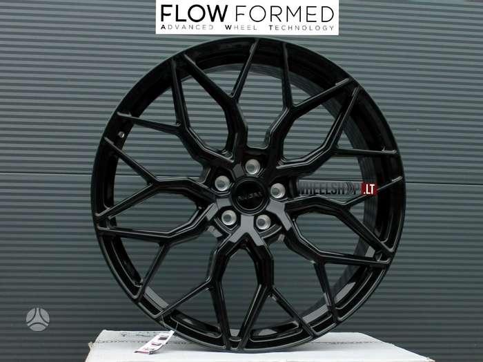 RIVIERA RF108 Gloss Black Flow Formed, light alloy, R23 | A18304750