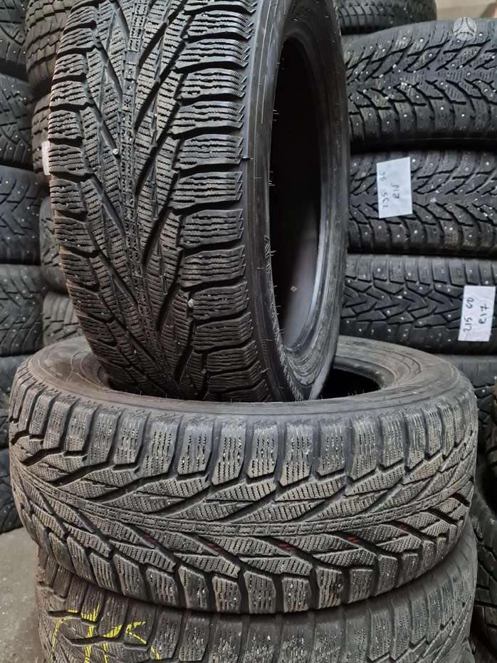 Nokian, žieminės 235/60 R18 | A24694128