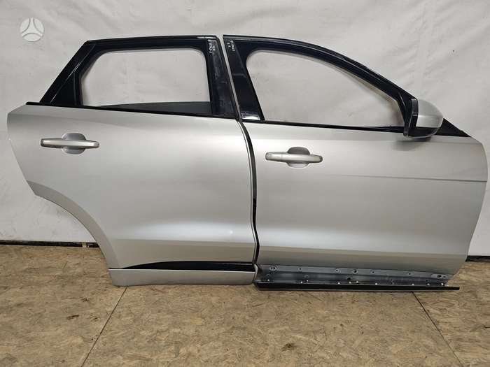 Jaguar F-Pace, Kebulo detales ir kitq, dalimis. Turime ir daugiau dalių ...