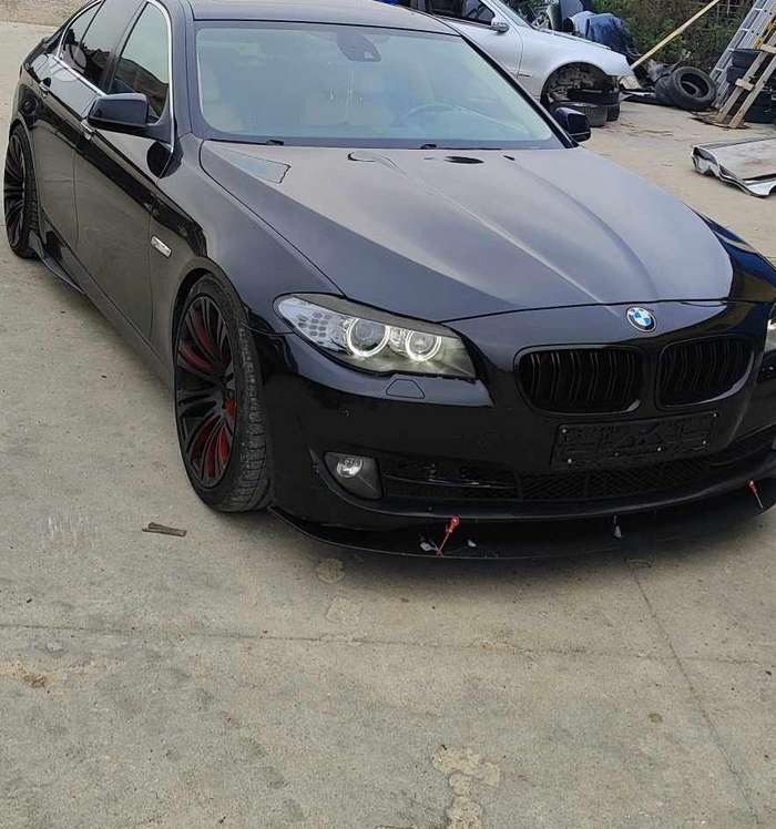BMW 530 dalimis. Yra kėbulas su dokumentais ir ta 2010-03 m., | A25302689
