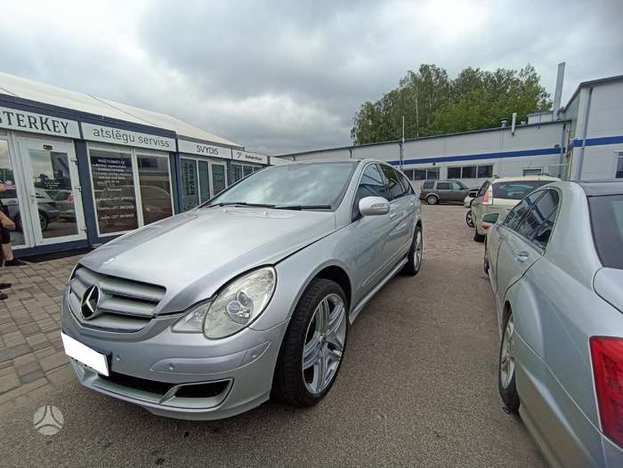 Mercedes-Benz R klasė, W251, dalimis. Mercedes benz r 320 cdi 4 matic ...