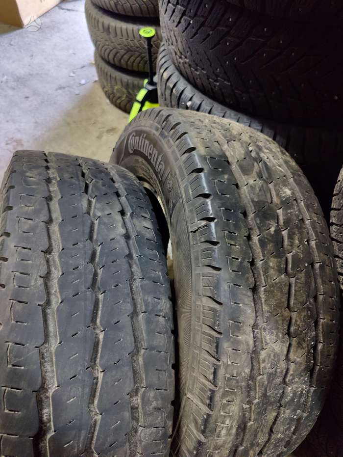 Continental VancoCamper, summer 215/70 R15 | A26540558