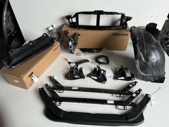 Volvo XC60, 31499198, Viršutinė televizoriaus dalis 32318891 32405880 ...