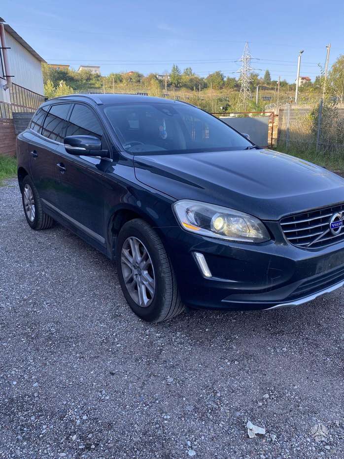 Volvo XC60, d4204t5, dalimis. Variklio kodas d4204t5 spalvos kodas 492 ...