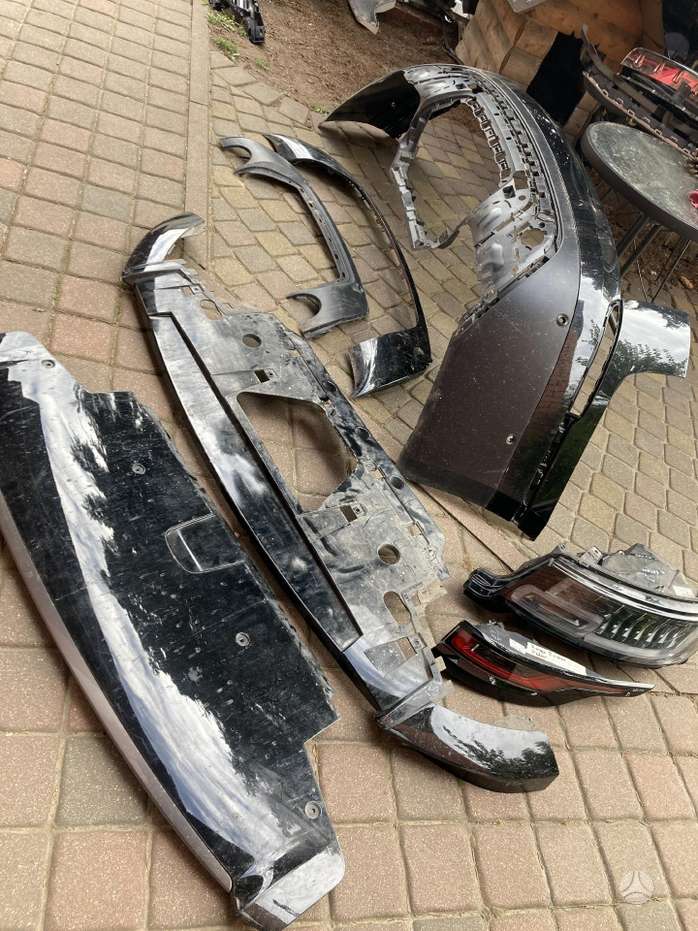 Land Rover Range Rover Velar, J8A2-17A958-AB---JK62-13W030---LB8216A57 ...