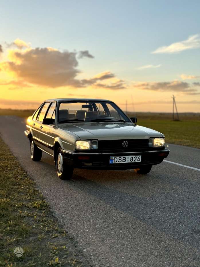 Volkswagen Passat, 1.8 l., sedanas 1985 m., | A26925421