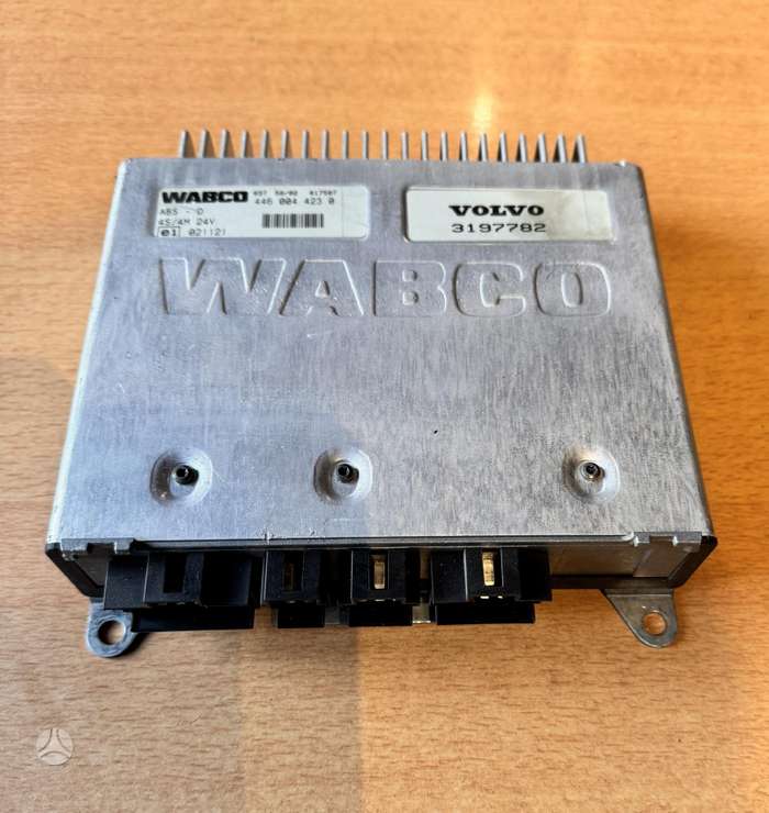 Volvo FM9 , 3197782, sunkvežimiai 2002 m., | A27374491