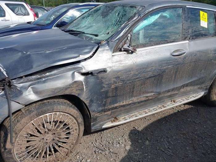 Mercedes-Benz EQC по частям. Mercedes benz eqc 2022 elektra automatinė ...