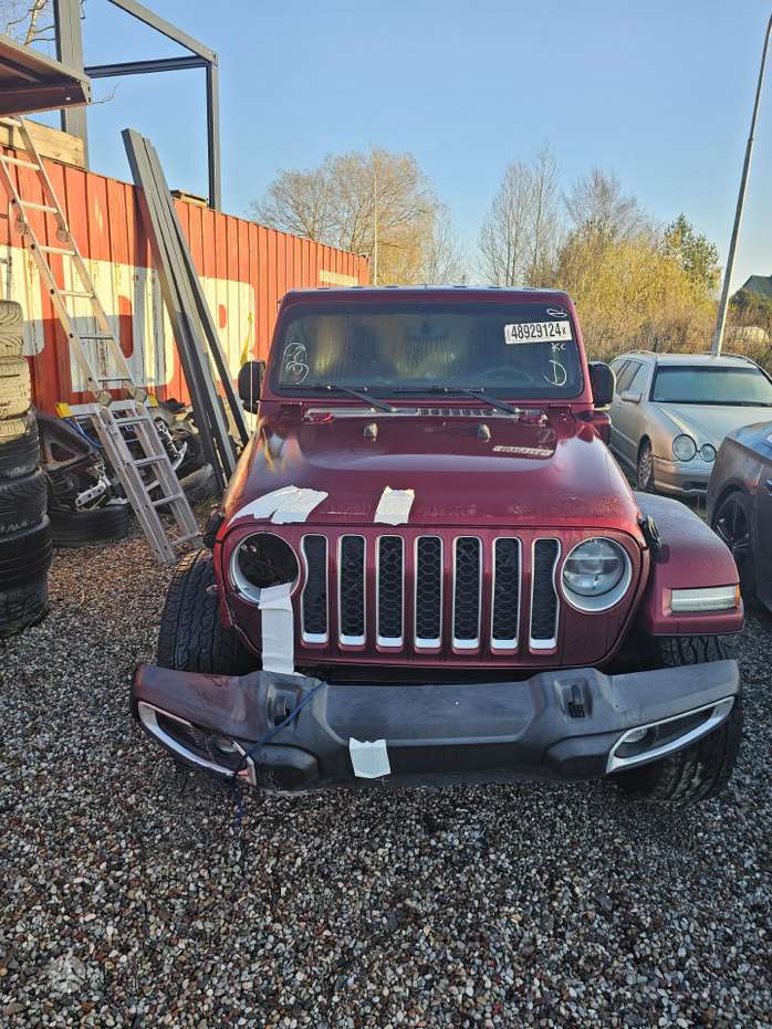 Jeep Wrangler Likusios jeep wrangler sahara 2021 detales 68469509ab ...