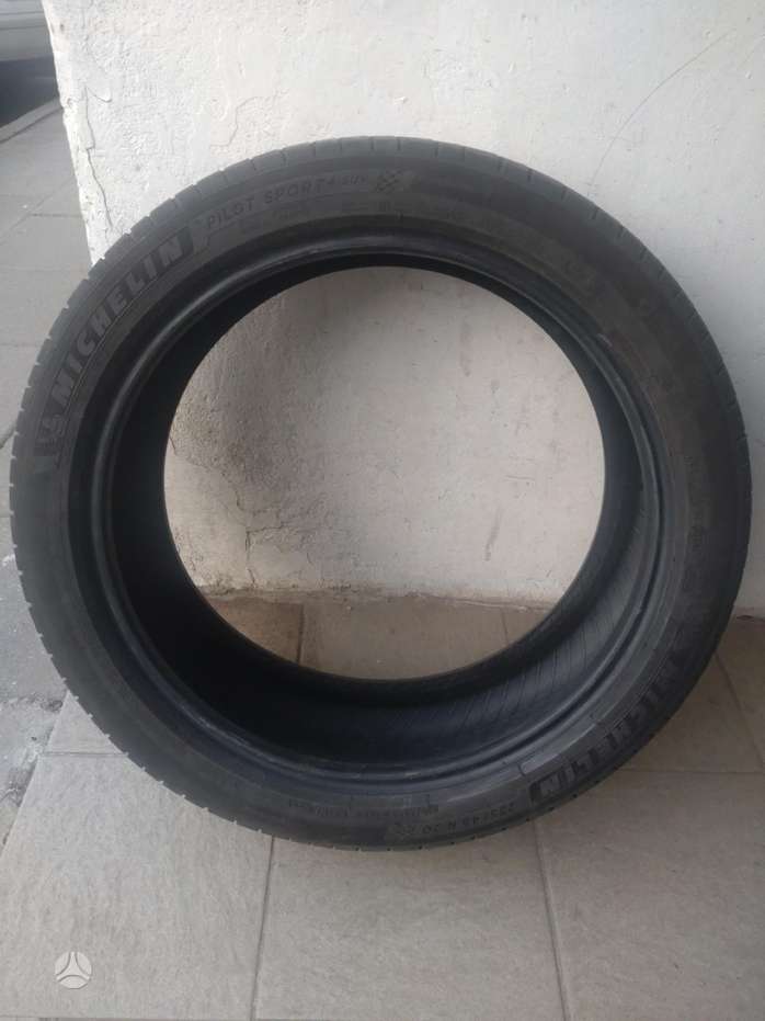 Michelin, vasarinės 235/45 R20 | A27789678