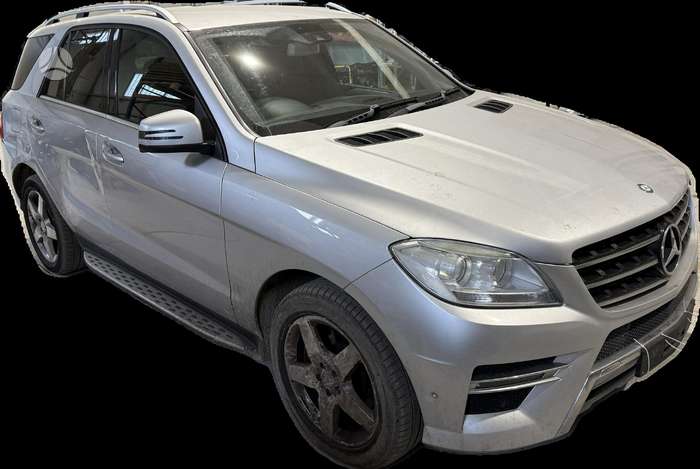 Mercedes-Benz ML250, AMG, dalimis. W166 ml250 4 matic amg dalimis amg pack alkantara el 2013-06 ...