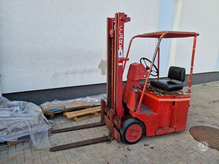 Clark TW20, вилочные погрузчики 2002-04 m., | A28995867