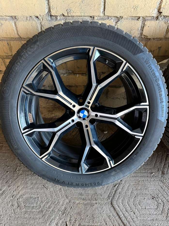 BMW X7, vieglmetāla, R21 | A29421252