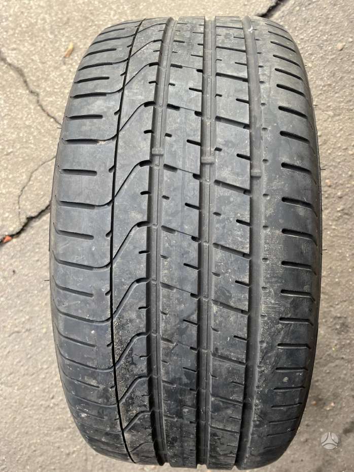 Pirelli P ZERO tm, summer 275/35 R21 | A29496480