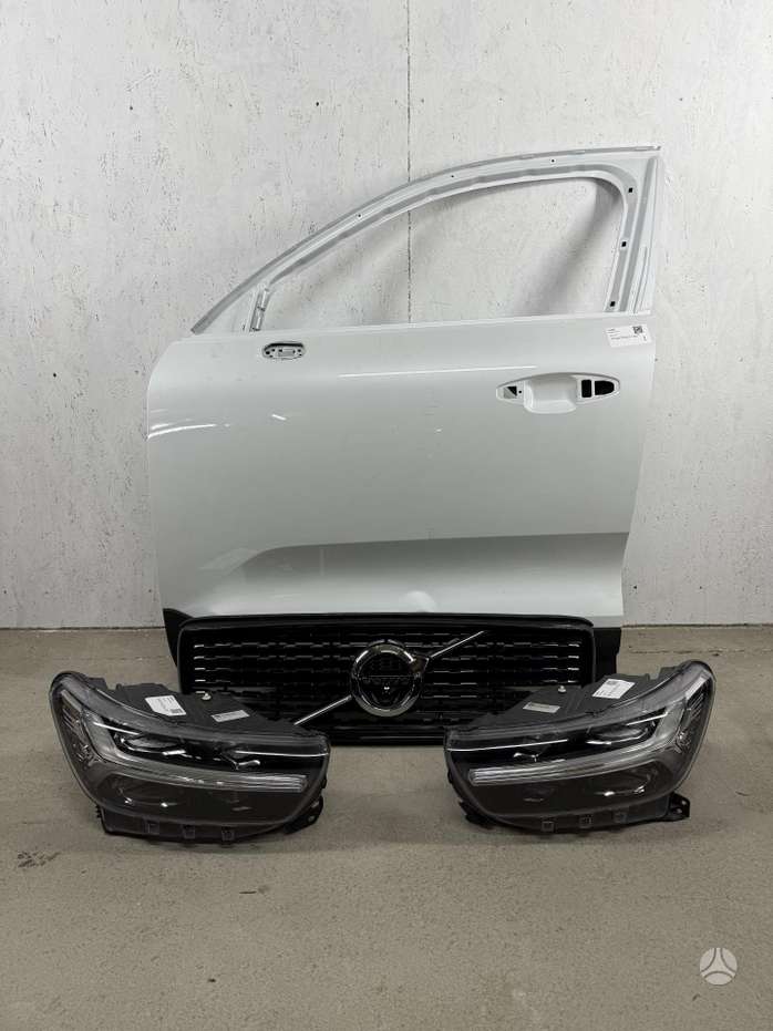 Volvo XC40 doors, lights, front grill 2019 m., | A29597515