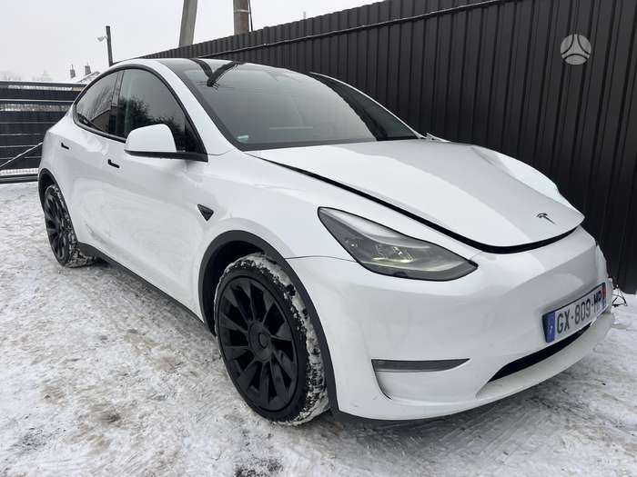 Tesla Model Y, 81 kWh, visureigis / krosoveris 2024-06 m., | A29801101