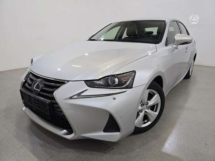 Lexus IS 300h, 2.5 l., sedans 2018-01 m., | A30981176