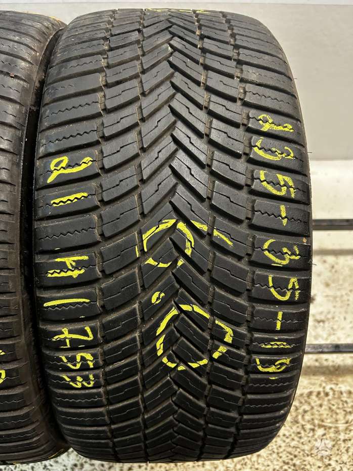 Bridgestone Weather Control A005 Evo, universalios 235/35 R19 | A31011148