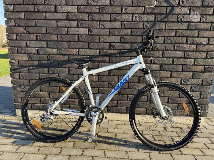 Kalnų dviratis Giant 26″ | A31017676