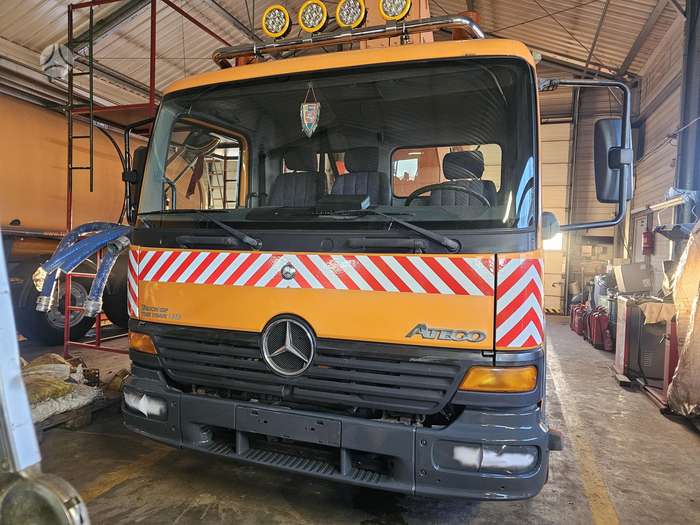 Mercedes-Benz 815, crane trucks 1999 m., | A31154282