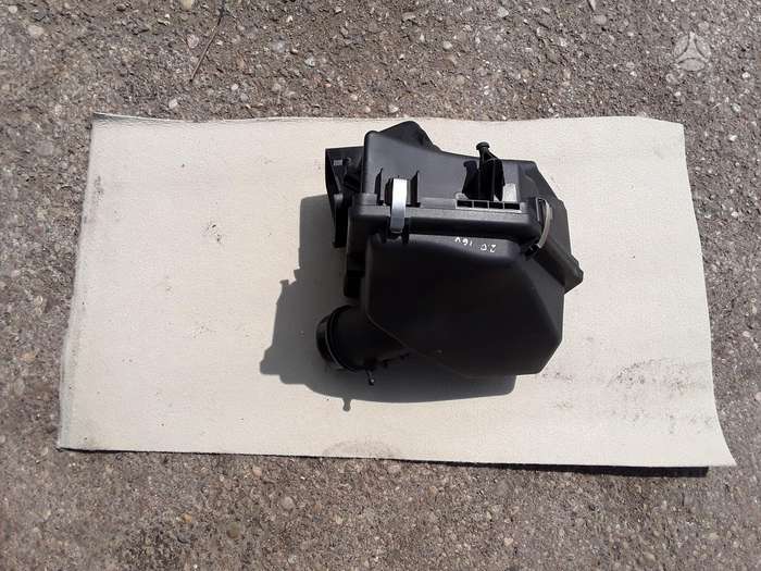 BMW 3 serija, 13718601677, Oro filtro korpusas 3 0 benzinas 2016-07 m ...