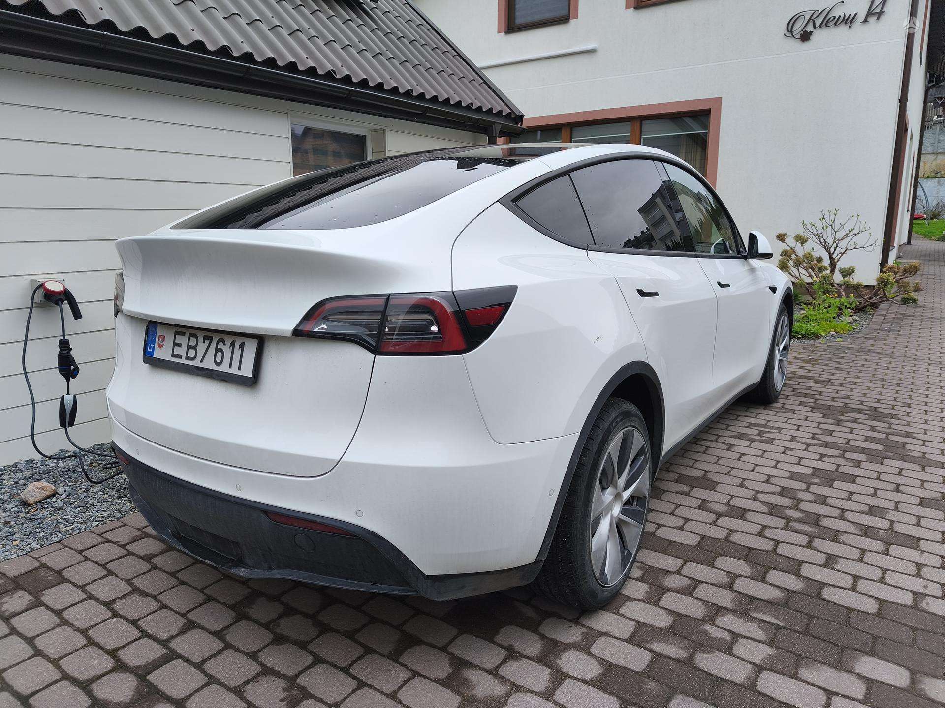 Tesla Model Y, 84 kWh, visureigis / krosoveris 2022 m., | A30815322