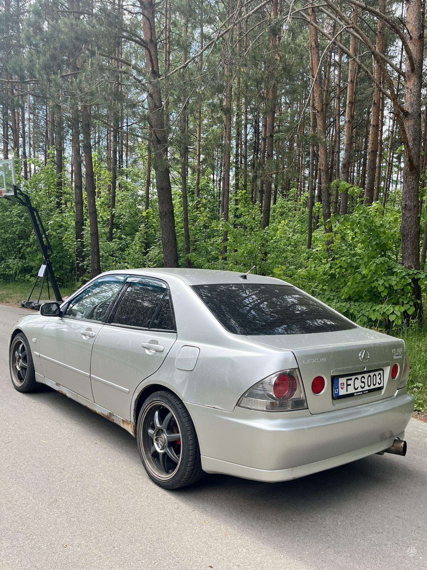 Lexus IS 200, 2.0 l., sedanas 1999 m., | A30946538