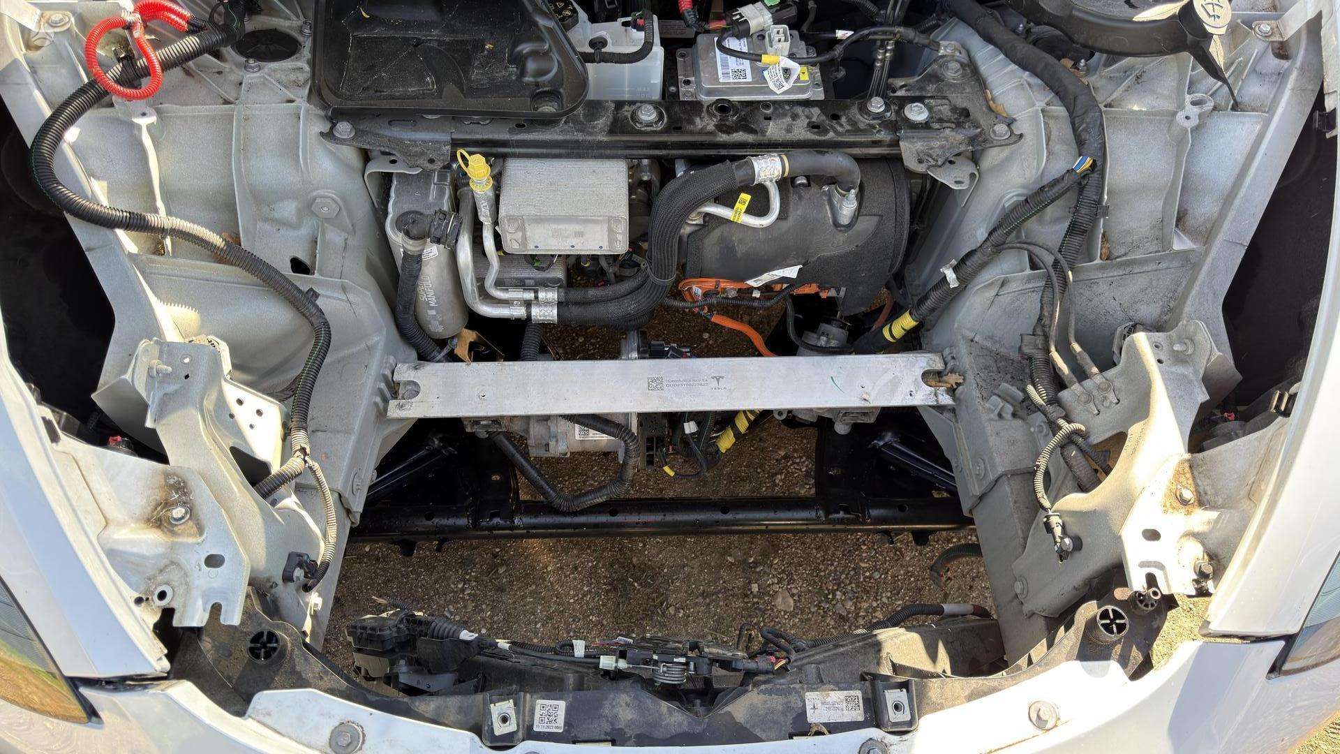 Tesla Model Y, 60 kWh, hečbekas 2023-12 m., | A30947632