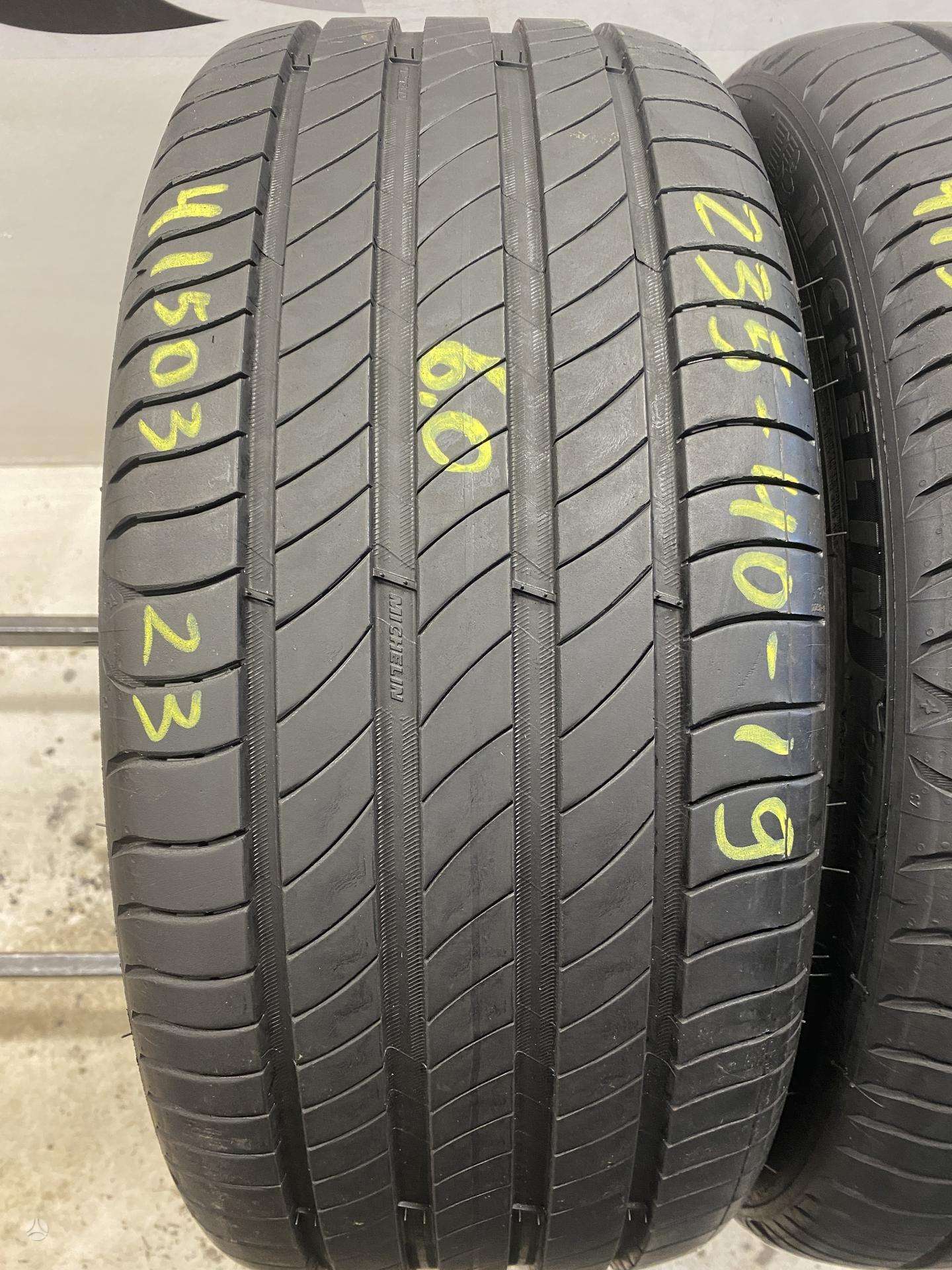 Michelin Primacy 4, vasaras 235/40 R19 | A31011350