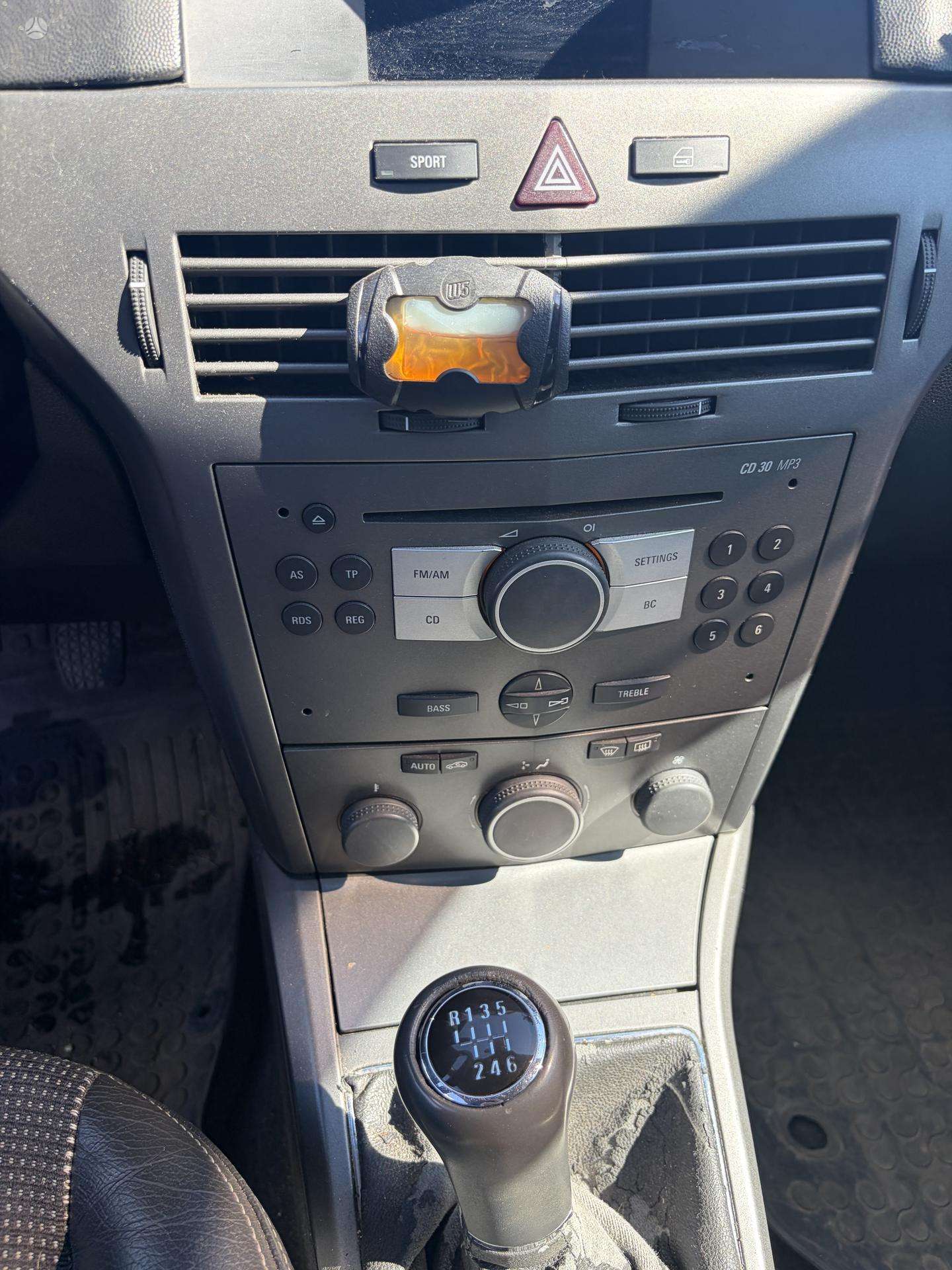 Opel Astra, 1.9 l., hečbekas 2005 m., | A31017692