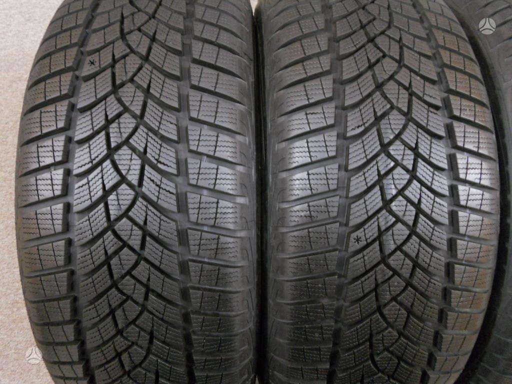 Goodyear 2023m 95% UltraGrip Ice*, žieminės 235/50 R19 | A31034446