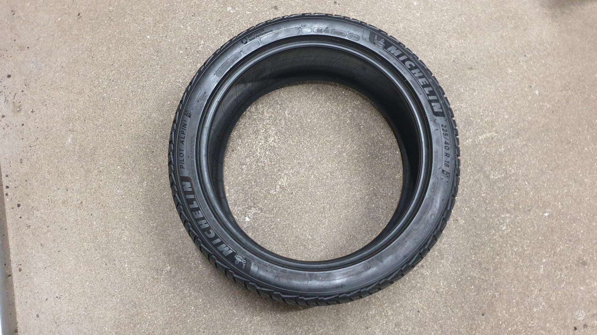Michelin Pilot Alpin 5 apie 8mm, žieminės 225/40 R18 | A31077966