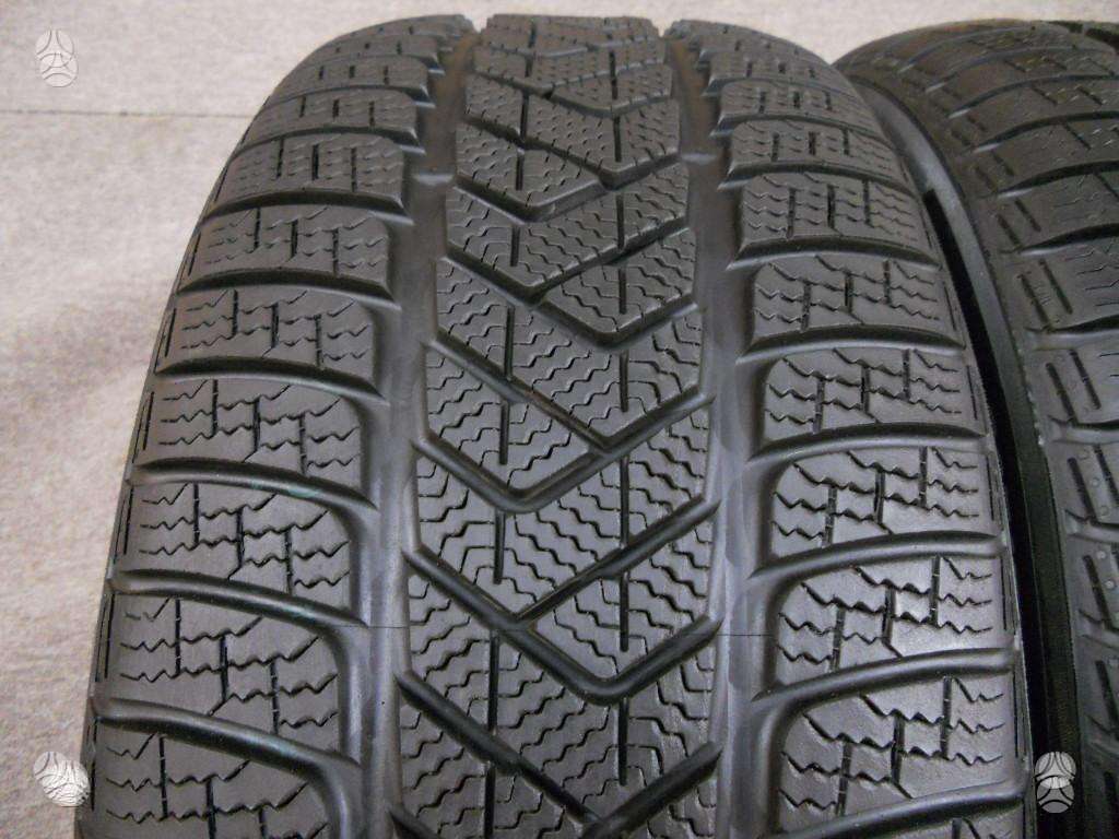 Pirelli 285.30 245.35 Sotto3 95%., зимние 245/35 R21 | A31139062