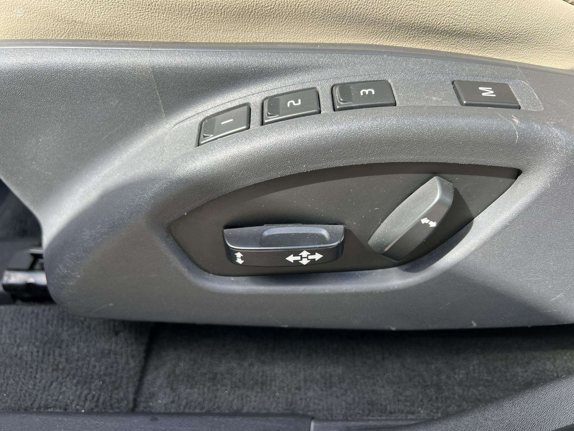 Volvo XC60, 2.4 l., visureigis / krosoveris 2012-01 m., | A31144560