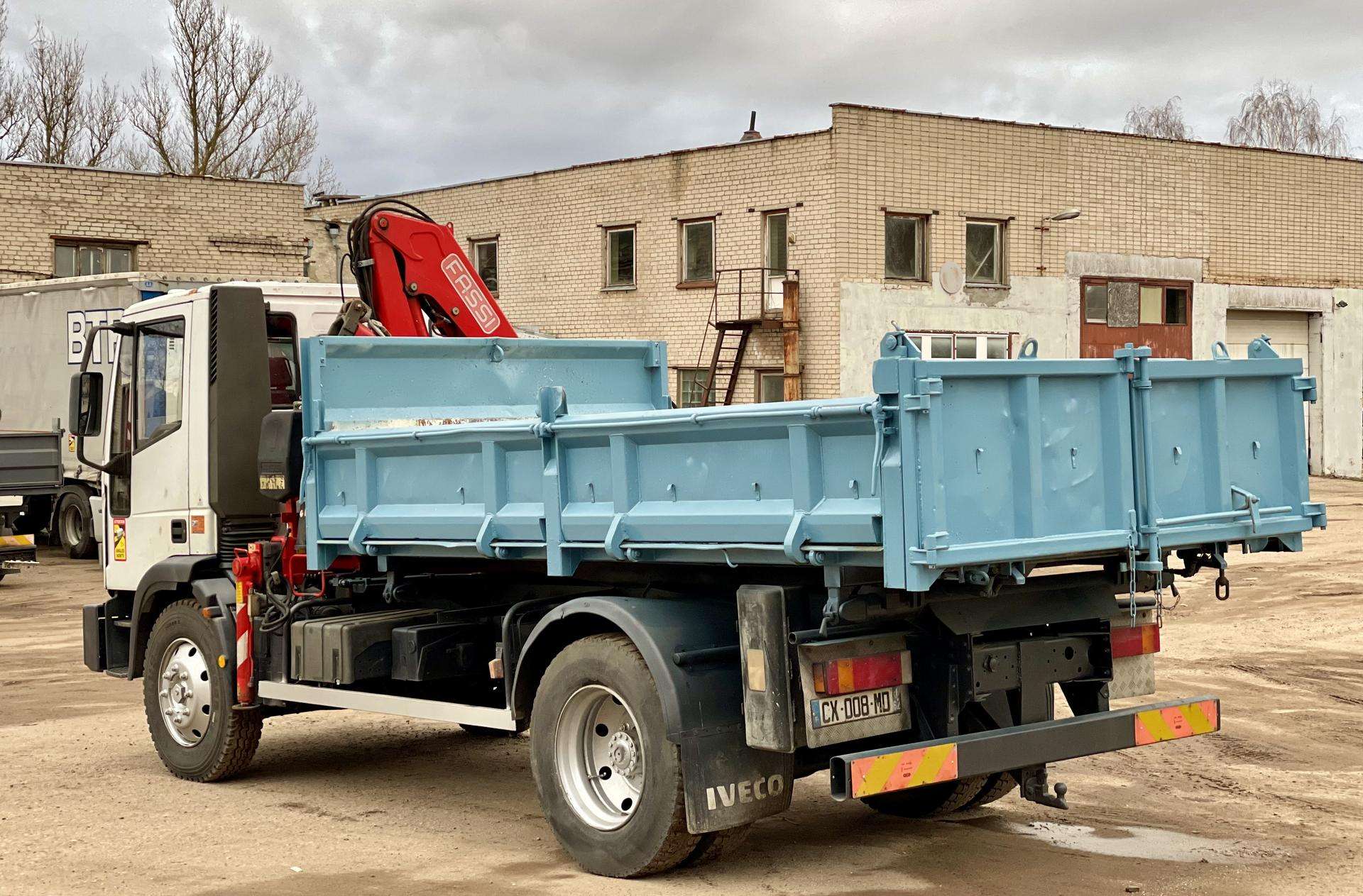 Iveco EUROCARGO, savivarčiai su kranu 2004 m., | A31145840