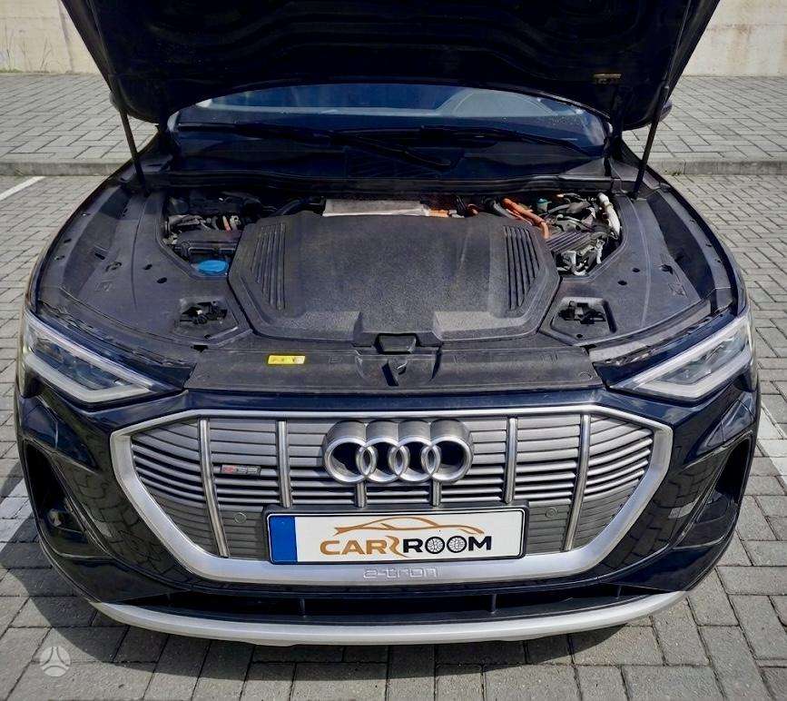 Audi e-tron Sportback, 95 kWh, off-road / crossover 2023-02 m., | A31146644