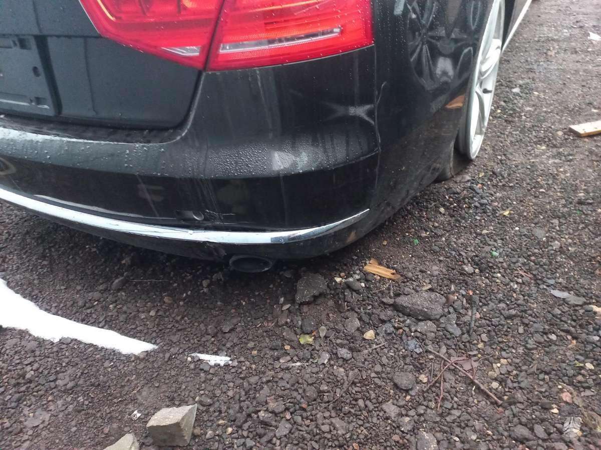 Audi A8 for parts. 2013 a8 3 0tfsi variklis ctu maza rida 87000 yra vid ...