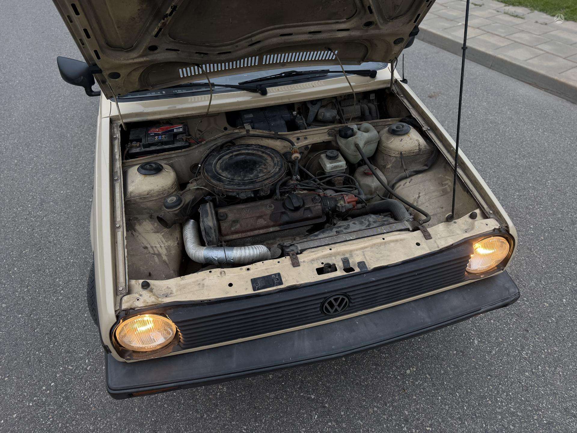 Volkswagen Polo, 1.0 l., Хэтчбек 1986 m., | A31169022