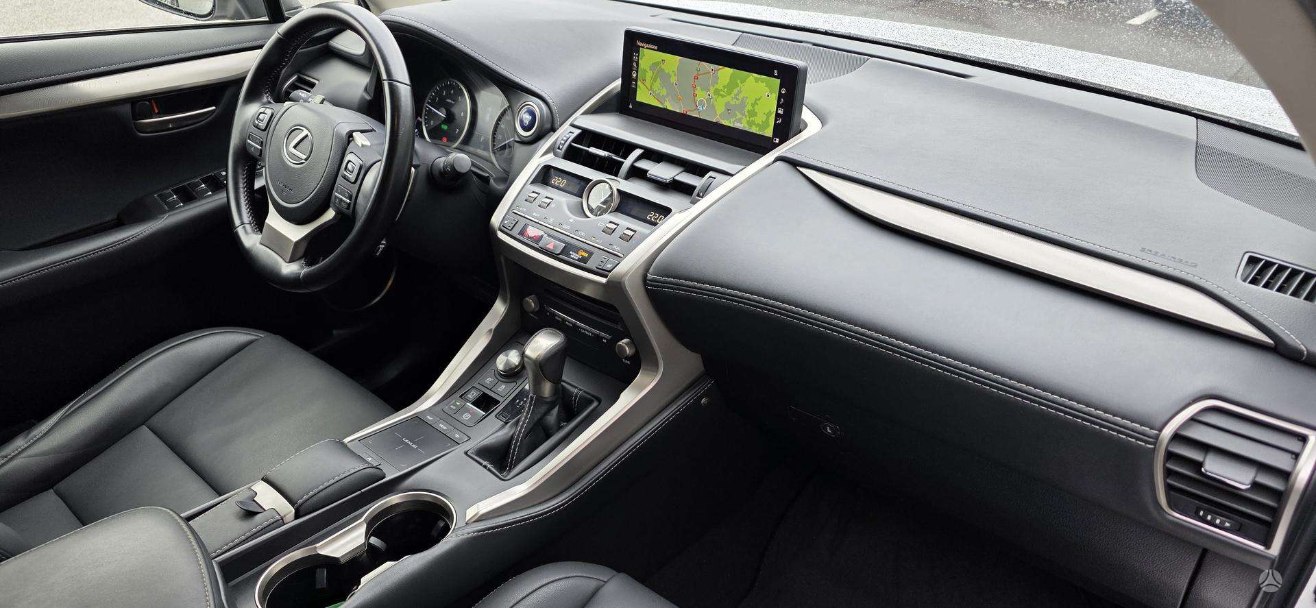 Lexus NX 300h, 2.5 l., Внедорожник / Кроссовер 2022-03 m., | A31172208