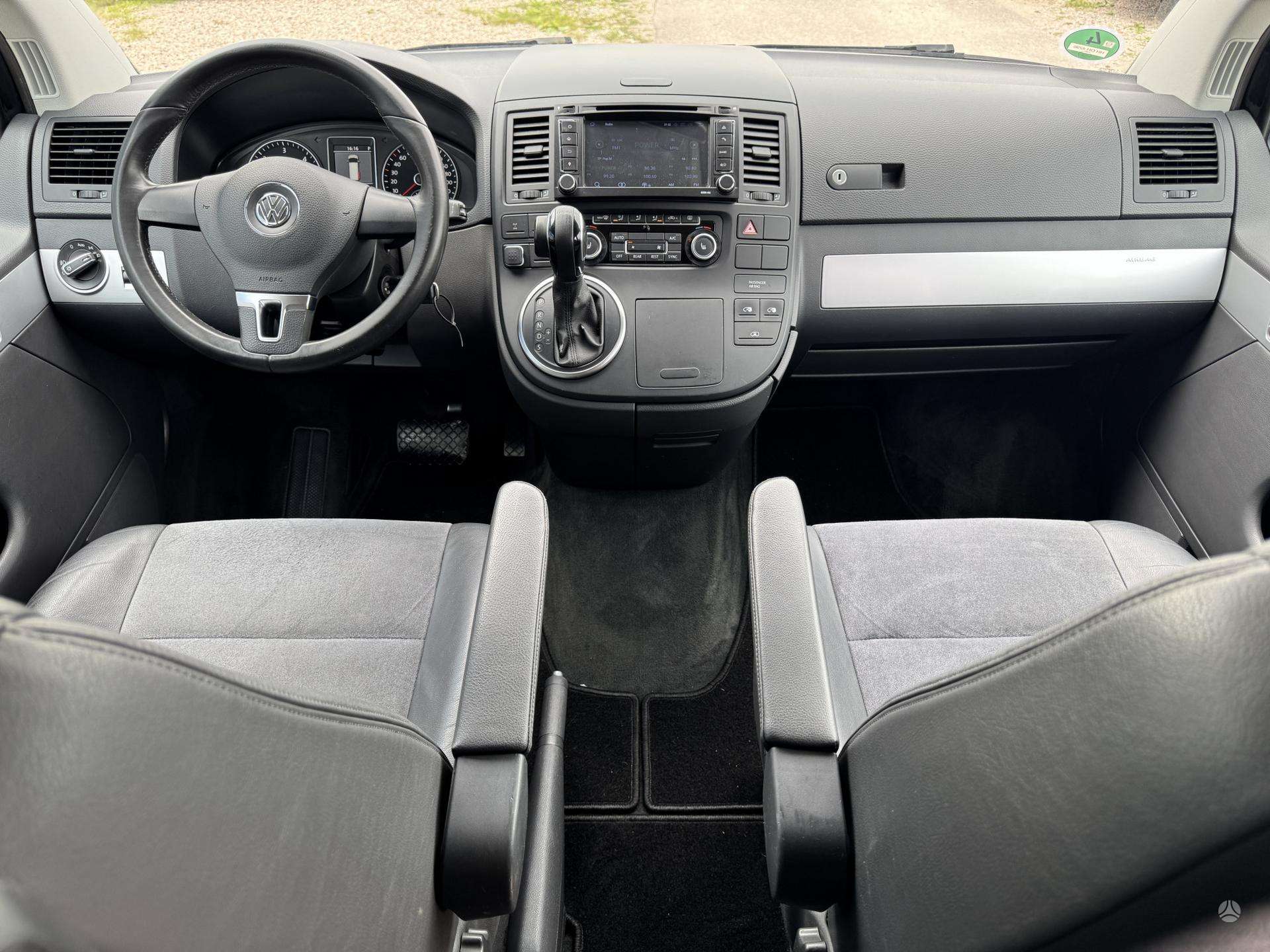 Volkswagen Multivan, 2.0 l., keleivinis mikroautobusas 2014-04 m ...