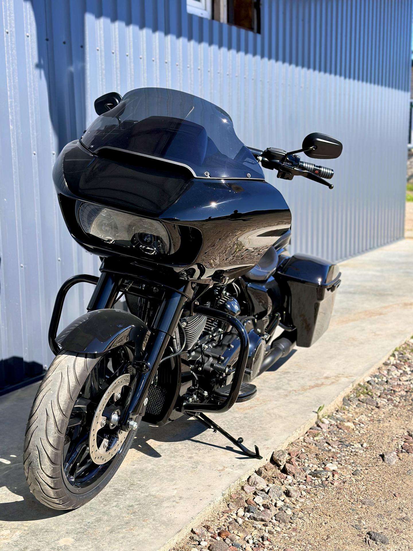 Harley-Davidson Road Glide 1750cc, čioperiai / kruizeriai / custom 2018 ...