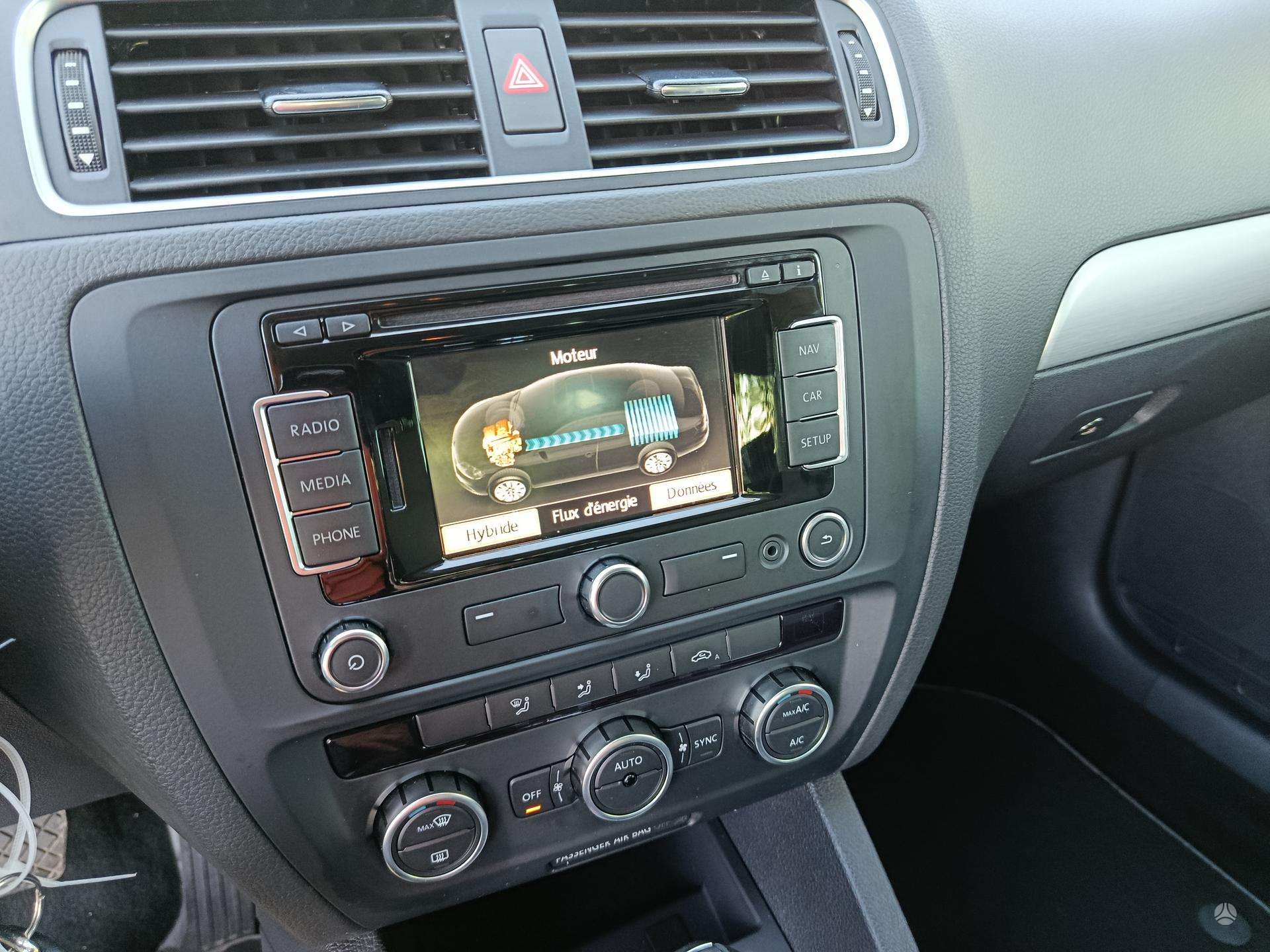 Volkswagen Jetta, 1.4 l., Седан 2013-10 m., | A31181736