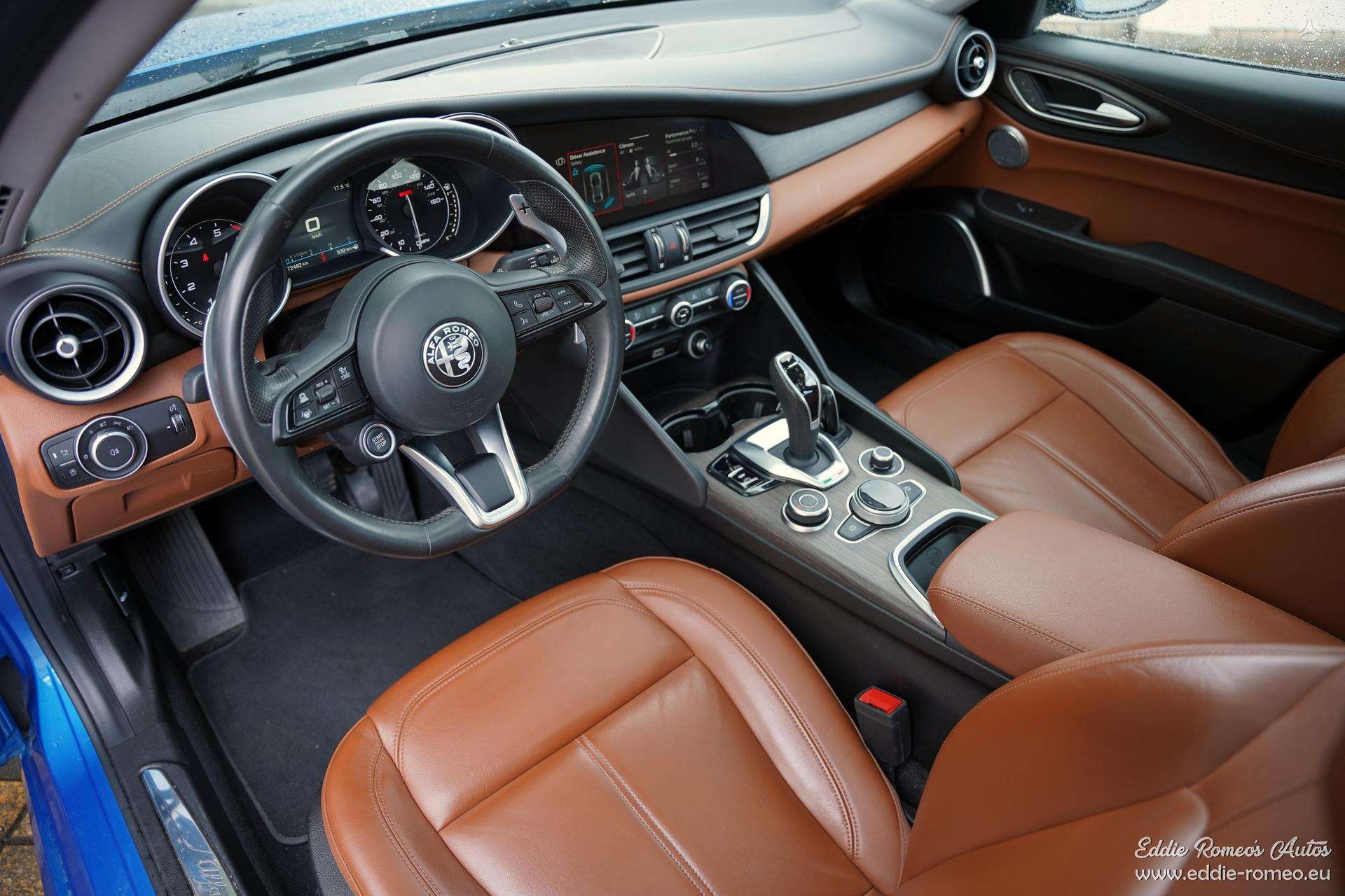 Alfa Romeo Giulia, 2.0 l., sedanas 2020-07 m., | A31181890