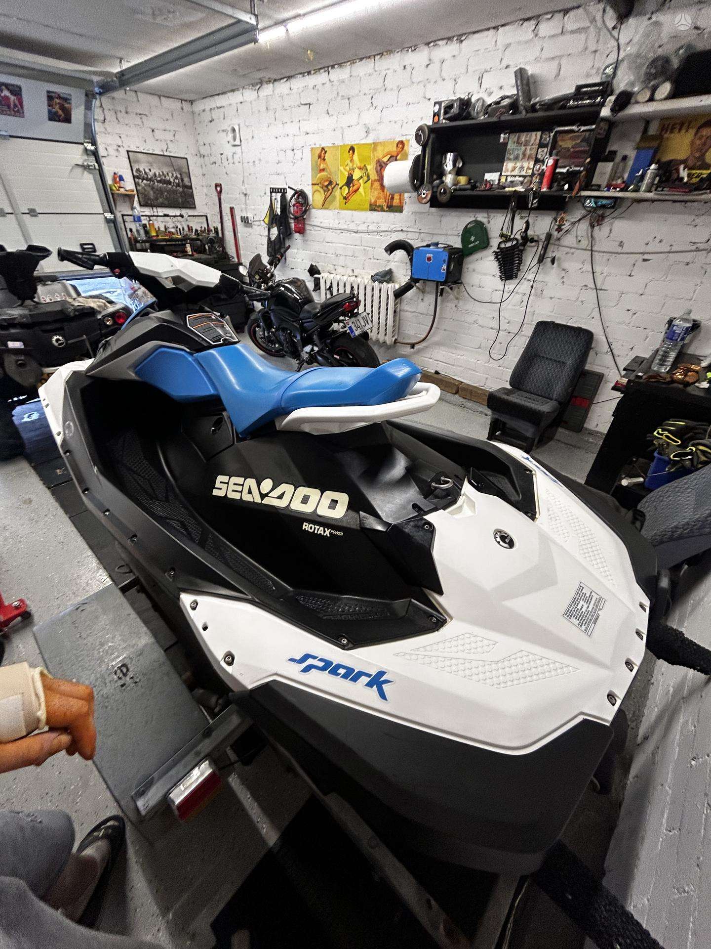 Sea-Doo Spark up 2, vandens motociklai 2018-08 m., | A31201550