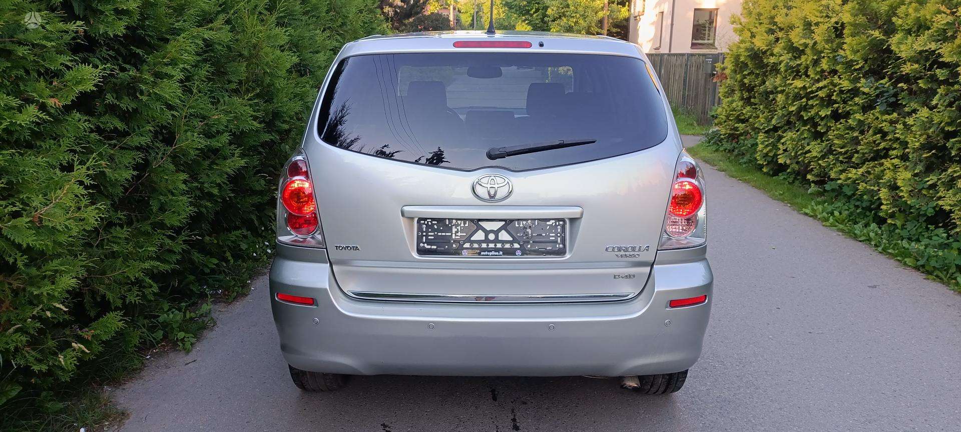 Toyota Corolla Verso 2 2 L Vienat ris 2007 06 M A31411310 toyota-corolla-verso-2-2-l-vienat-ris-2007-06-m-a31411310