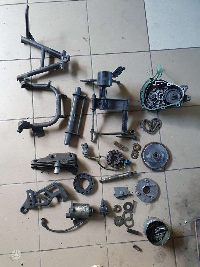 Gilera Runner, motoroleriai / mopedai 2003-05 m., | A4786739