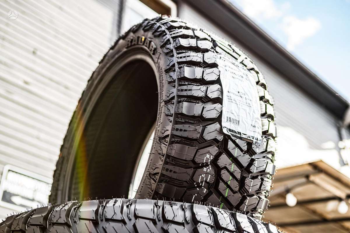 Radar Renegade R/T+, universalios 265/50 R20 | A21857172