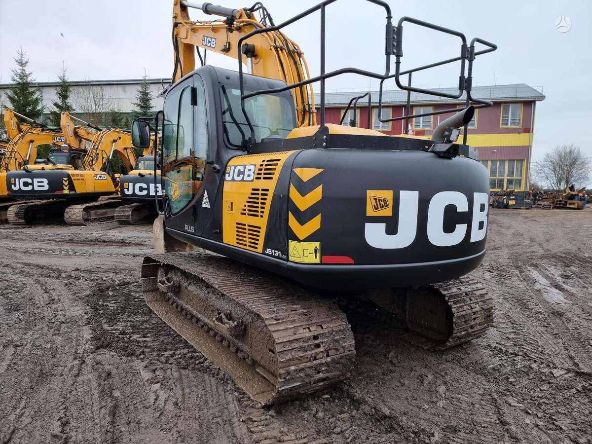 JCB JCB JS131LC (PLUS), ekskavatoriai 2017 m., | A22326062