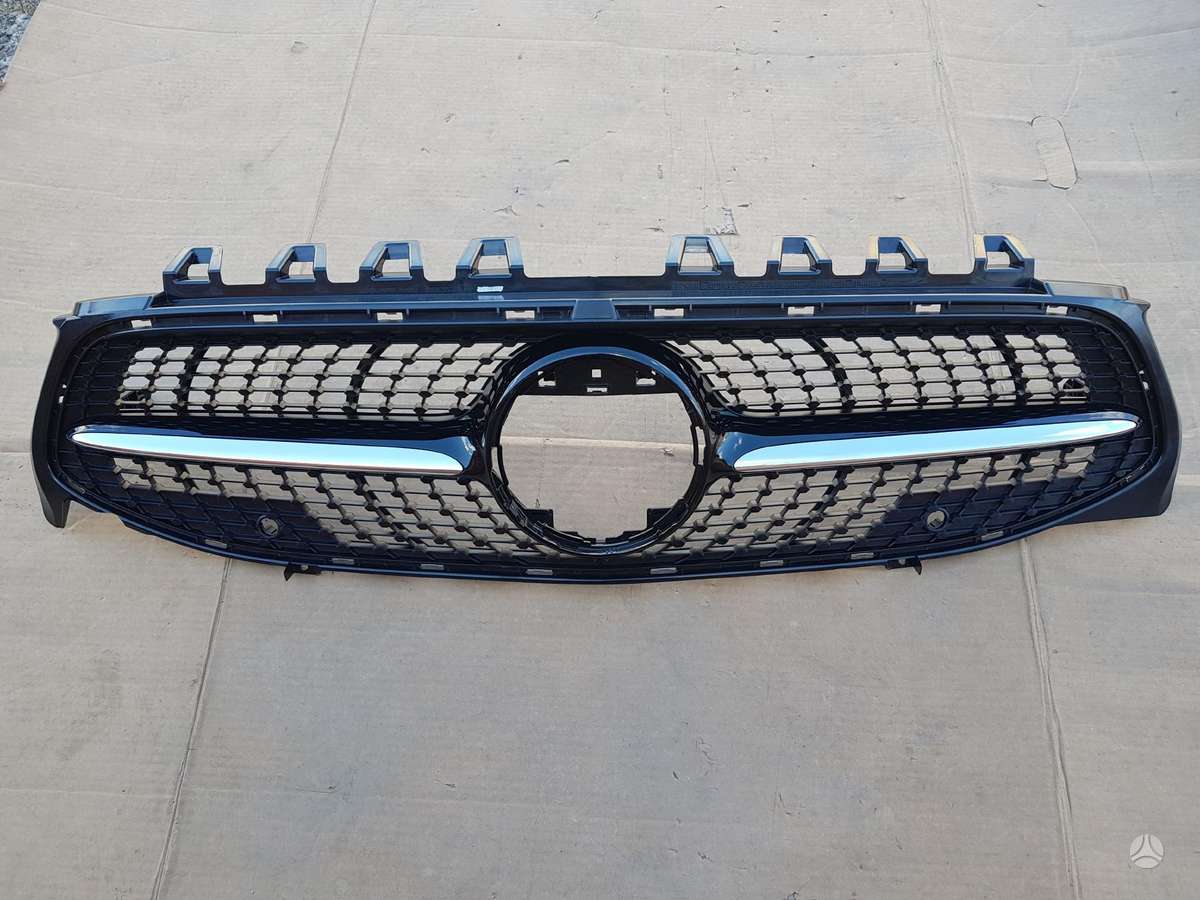 Mercedes-Benz CLA klasė, A118, Kapotas a1188804700 grotelė a1188880000 ...